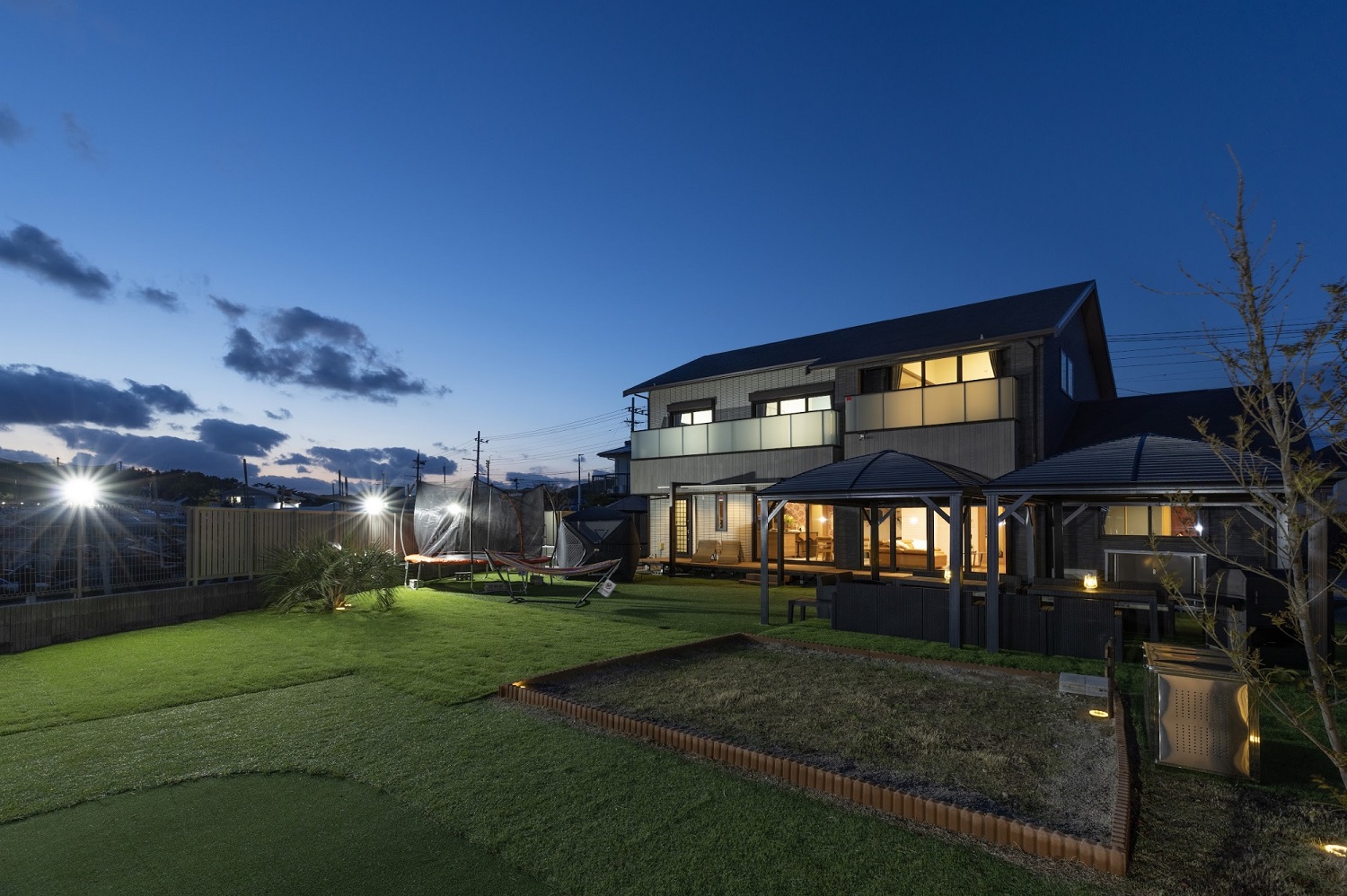 ラグジュアリー貸切別荘「hau’oli」 - GRABLISS web plus